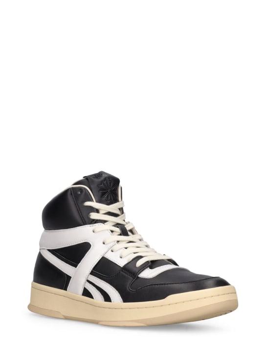 Bb5600 sneakers - Reebok Classics - Men | Luisaviaroma
