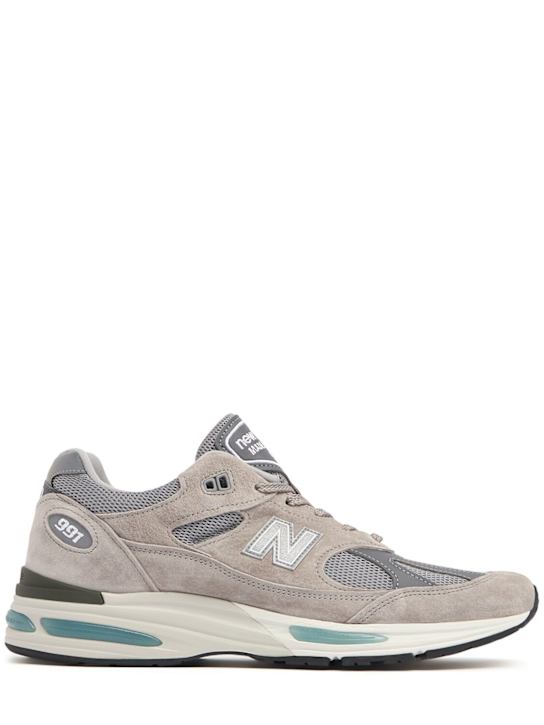 991 v2 sneakers - New Balance - Men | Luisaviaroma
