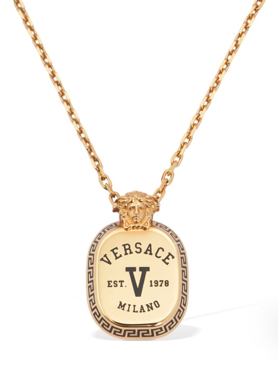 Versace lettering plaque charm necklace - Versace - Men | Luisaviaroma