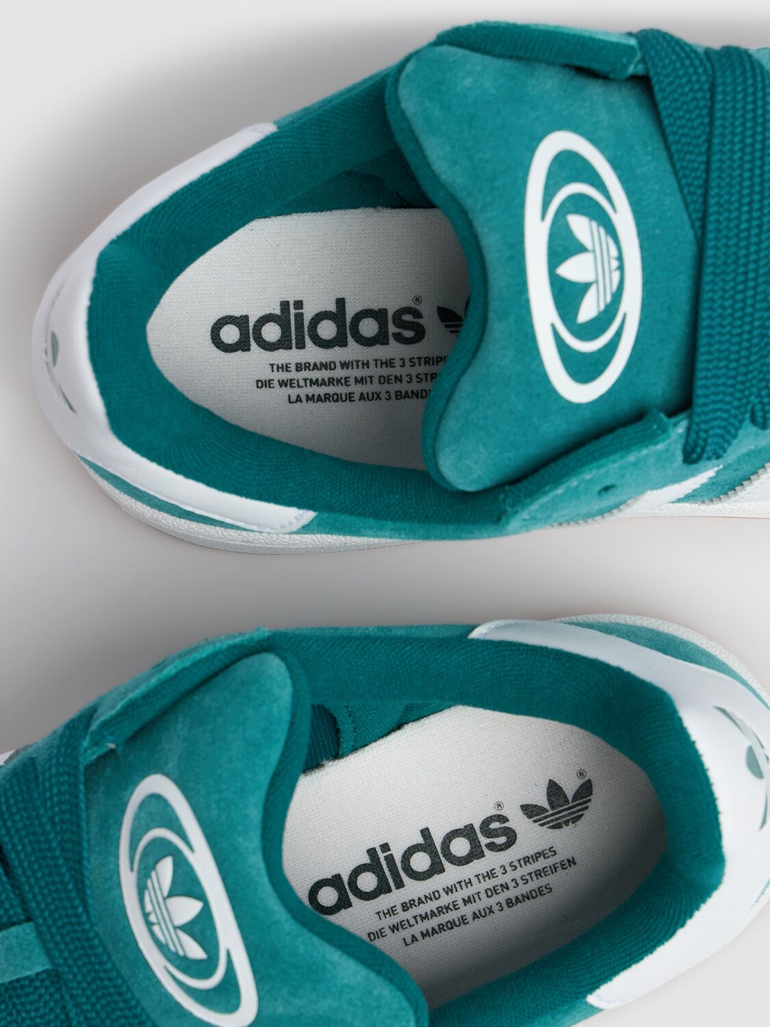 Adidas Originals : Campus 00s Sneakers Green/white | Sotf