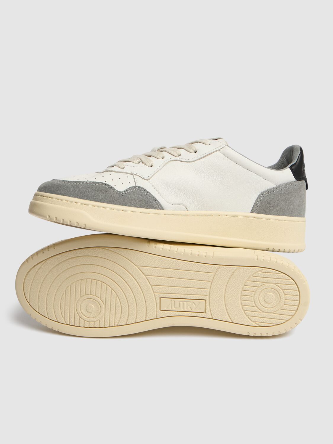 Autry : Medalist Low Sneakers Grey/black | Sotf
