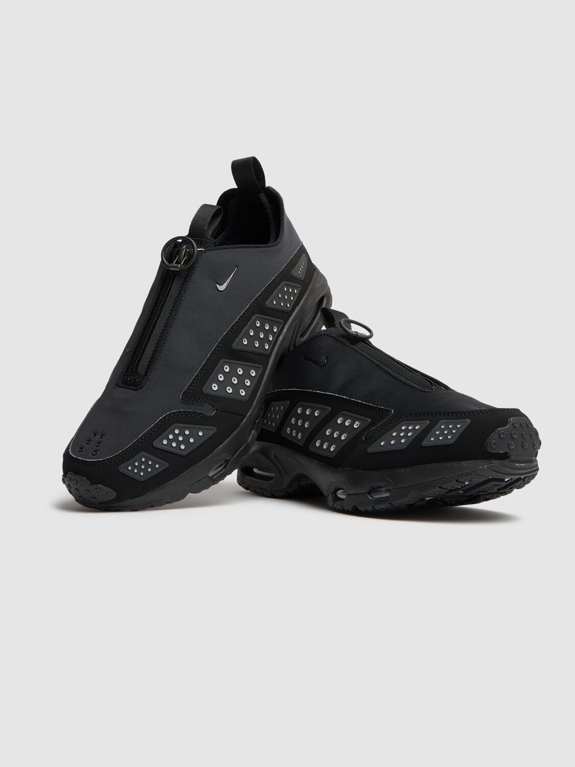 Nike : Air Max Sndr Sneakers | Sotf