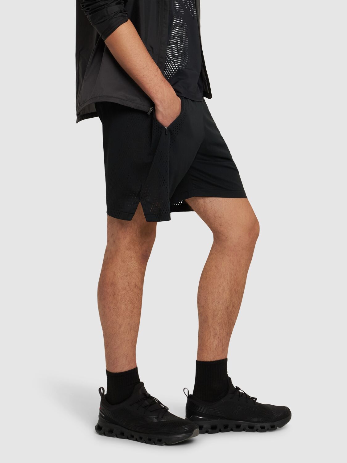 On : Cloud X Z5 Sneakers All Black | Sotf