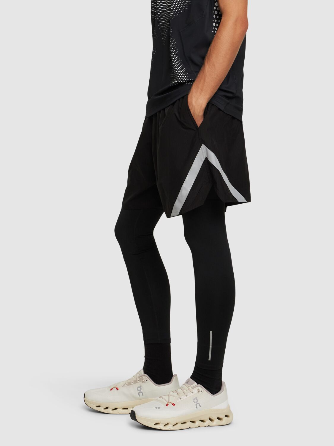 On : Cloudtilt Sneakers Sand/cream | Sotf