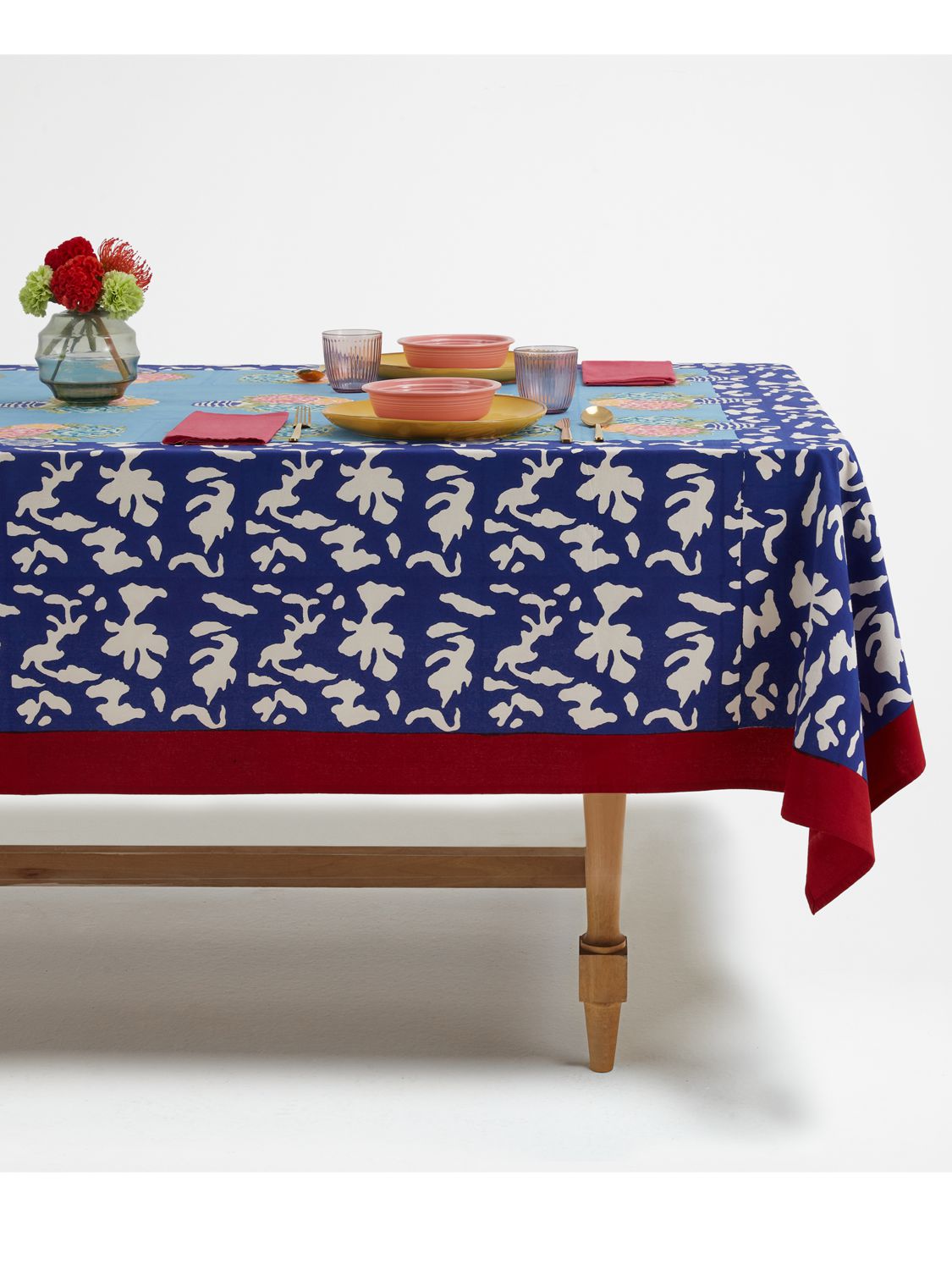 Lisa Corti Matisse Pot Sky Tablecloth In Blue | ModeSens